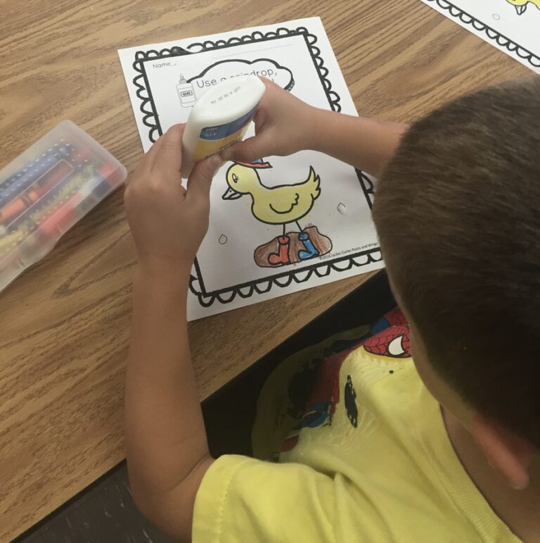 Kindergarten Classroom Supplies: 5 fun and playful ways to introduce them